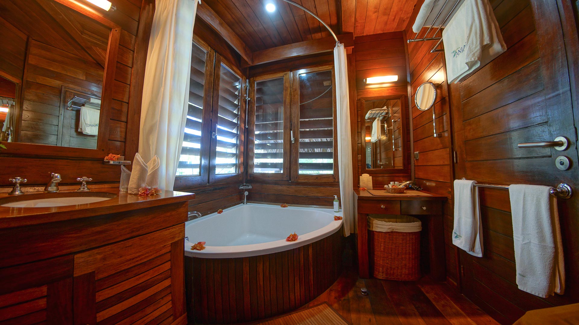 Anjajavy Lodge - ATR
