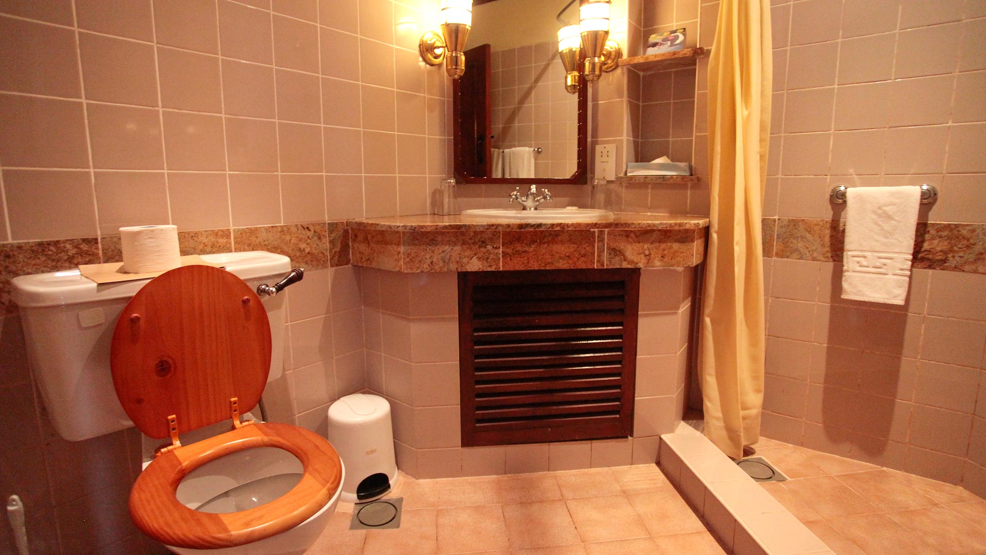 Paraa Safari Lodge - ATR