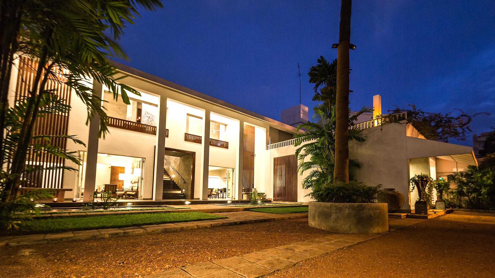 Taru Villas Lake Lodge - ATR